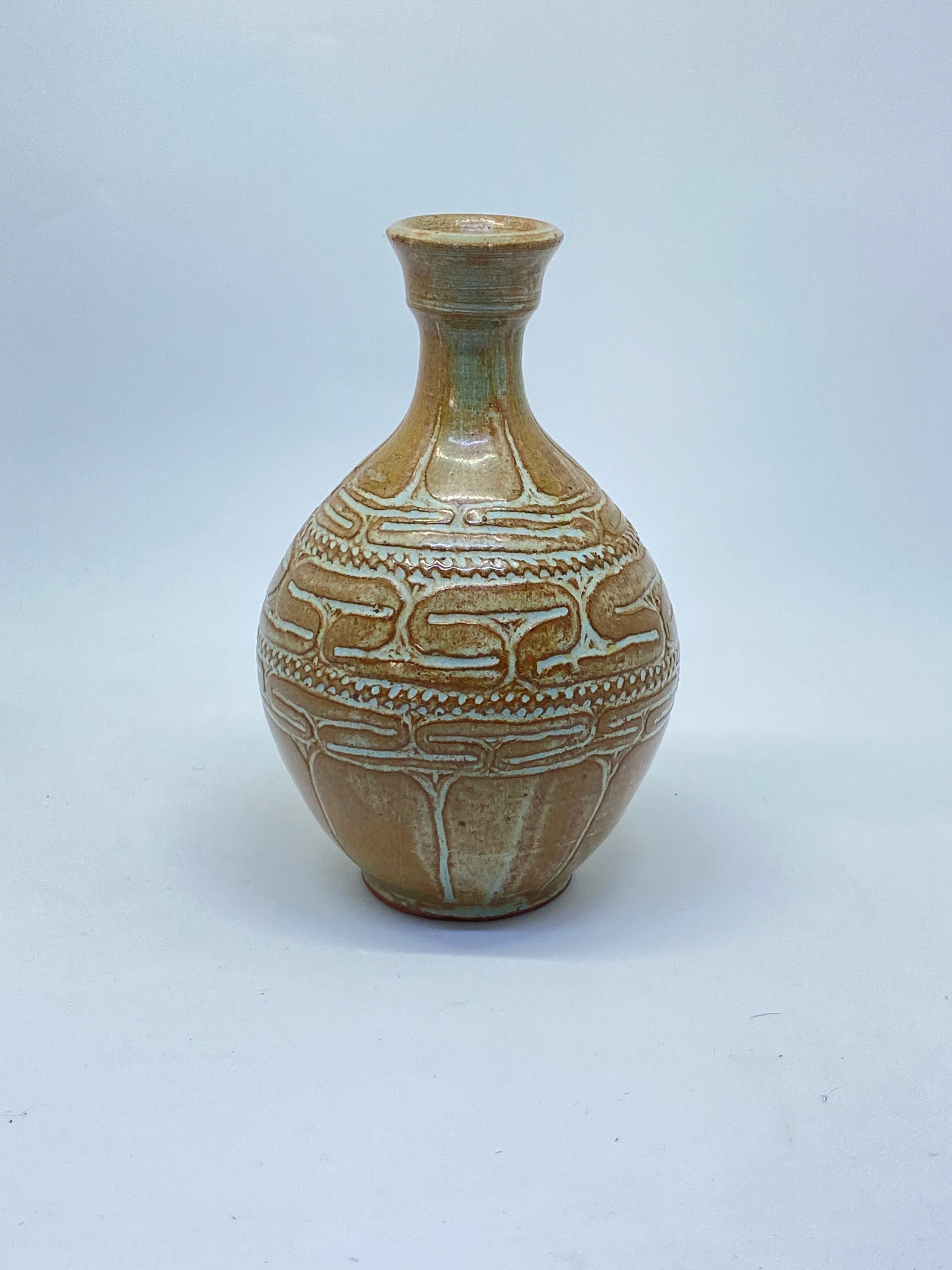Vintage PNG (Papua New Guinea) vase – The Happy Hoarders Tasmania
